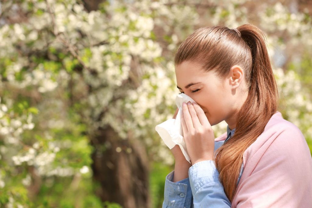 Sniffling, Sneezing and Wheezing: Avoiding Those Springtime Allergies ...